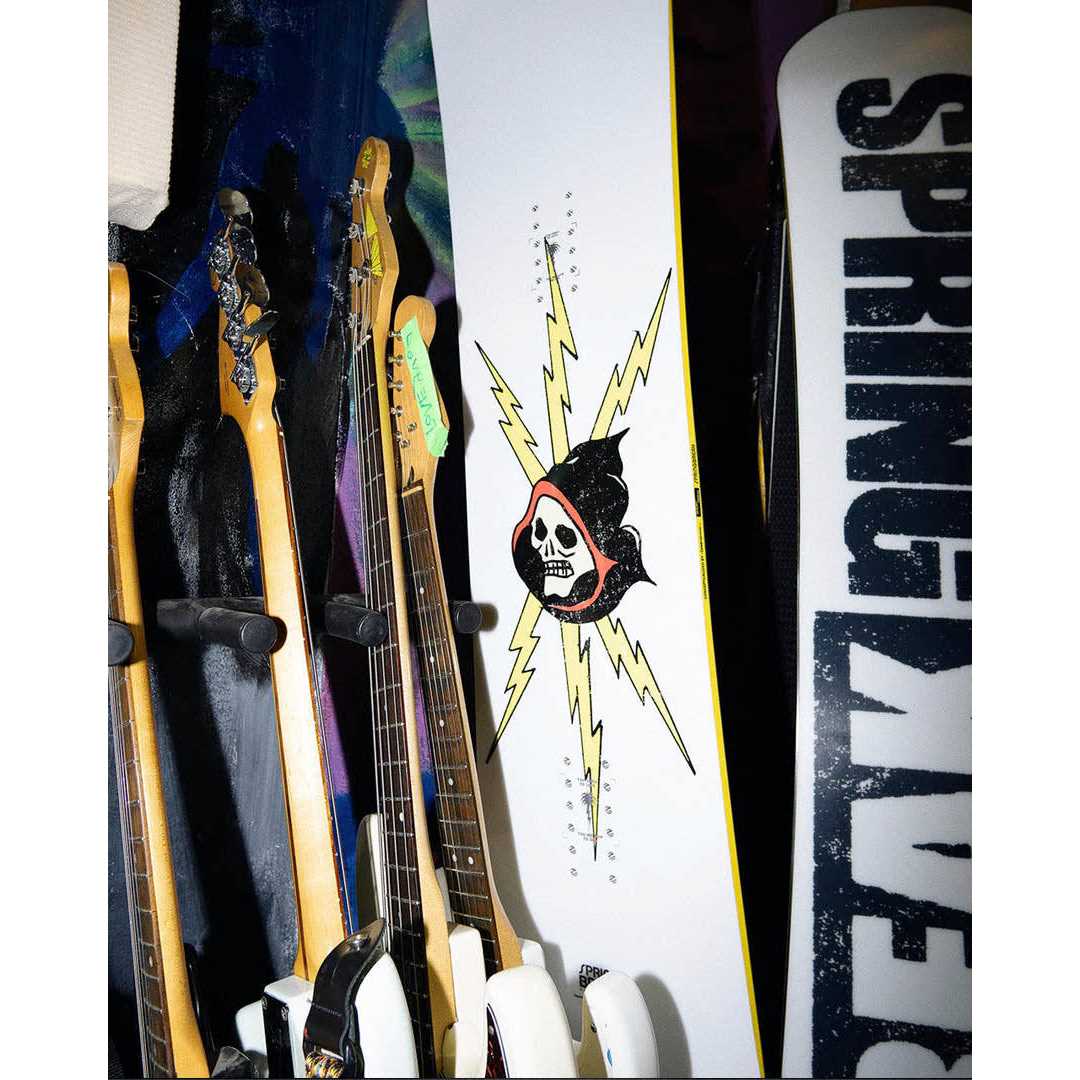 Capita Spring Break Resort Twin Snowboard 2025 - Sports Supplies Online ...