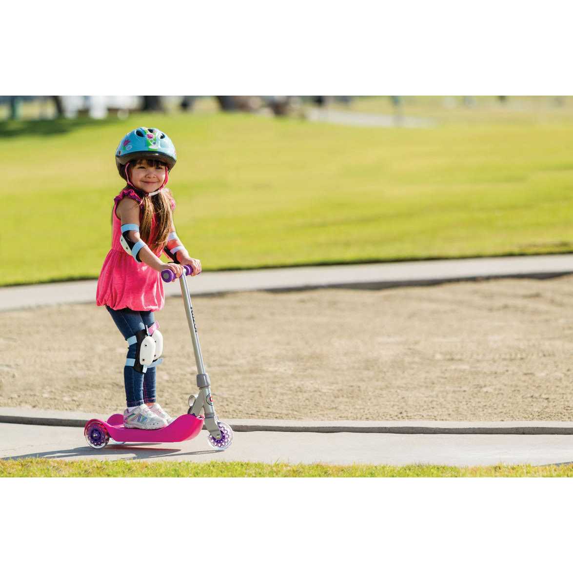 Razor Jr. Folding Kiddie Kick Scooter - Sports Supplies Online Store