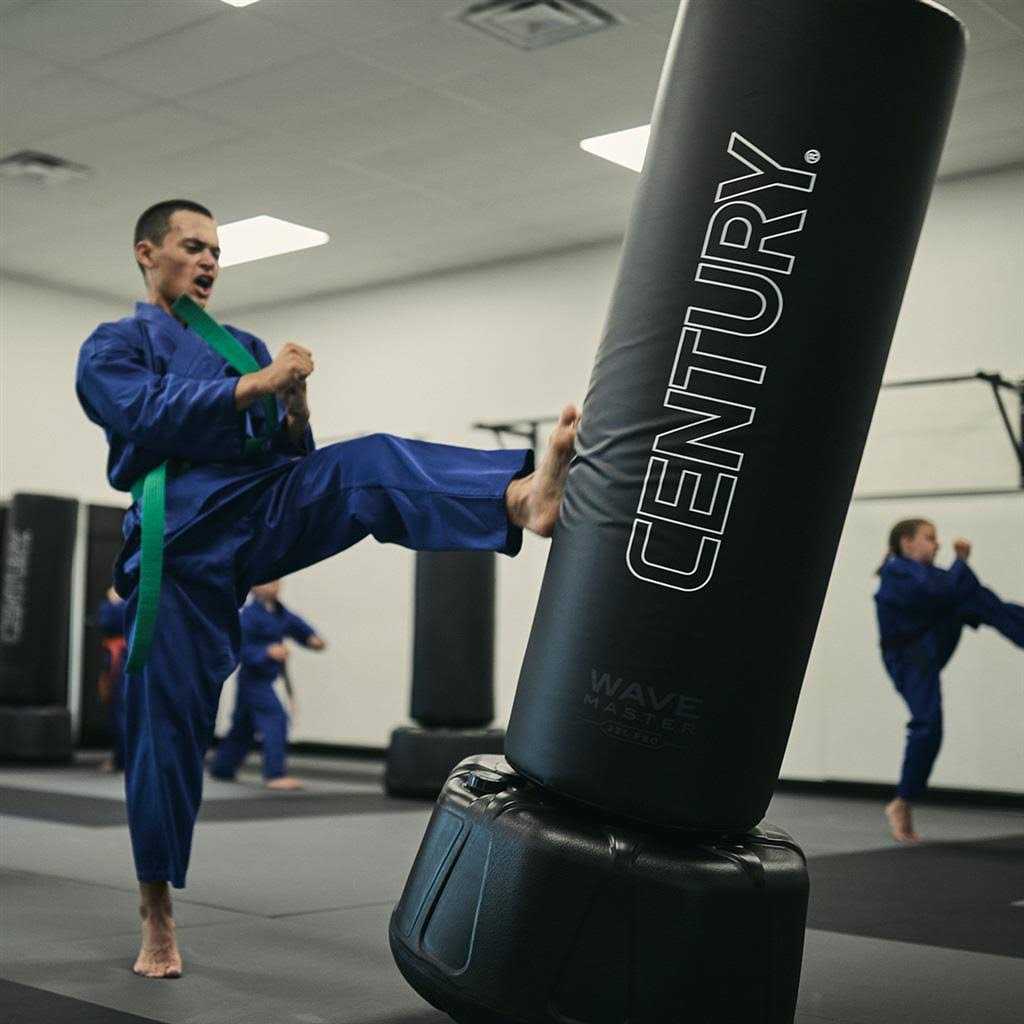 Century 2XL Pro Wavemaster - Sports Supplies Online Store